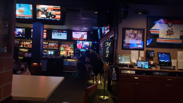 THE BULLPEN BAR & GRILL - 299 Photos & 623 Reviews - 8199 Clairemont ...