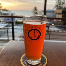 OCEAN LAB TAPROOM - Updated December 2025 - 591 Photos & 212 Reviews ...