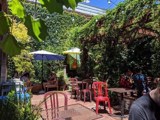LINNAEA’S CAFE - 263 Photos & 448 Reviews - Coffee & Tea - 1110 Garden ...
