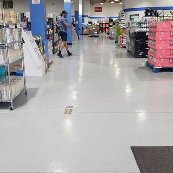 HASCO OUTLET - Updated December 2025 - 79 Photos & 67 Reviews - 8710 N ...