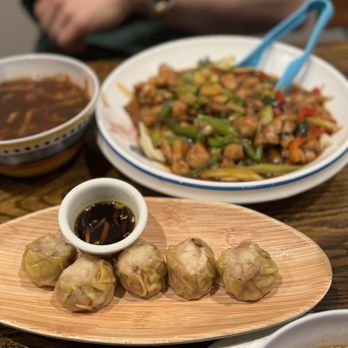 TRENDY DUMPLING - Updated June 2024 - 2031 Photos & 1018 Reviews - 3285 ...