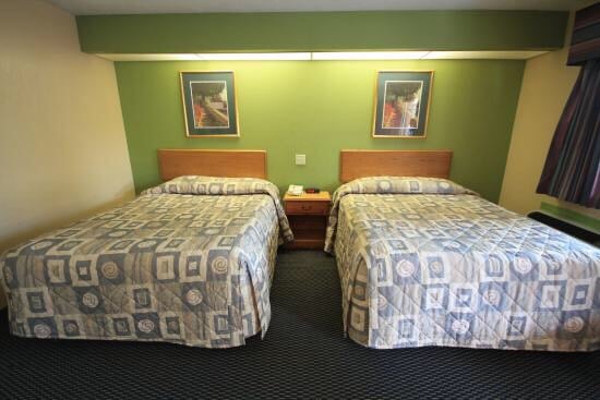 HOLIDAY TERRACE MOTEL - Updated July 2025 - 950 E Madison St, Houston ...