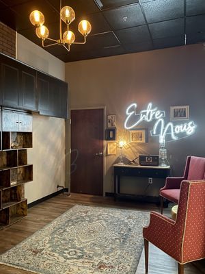 ENTRE NOUS - Updated December 2025 - 16 Photos - 104 S Main St ...