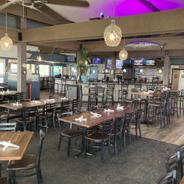 PIER 14 RESTAURANT & LOUNGE - TEMP. CLOSED - Updated December 2025 ...
