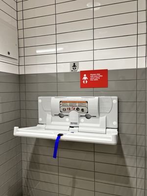 TARGET - Updated December 2025 - 32 Photos & 51 Reviews - 15700 E ...