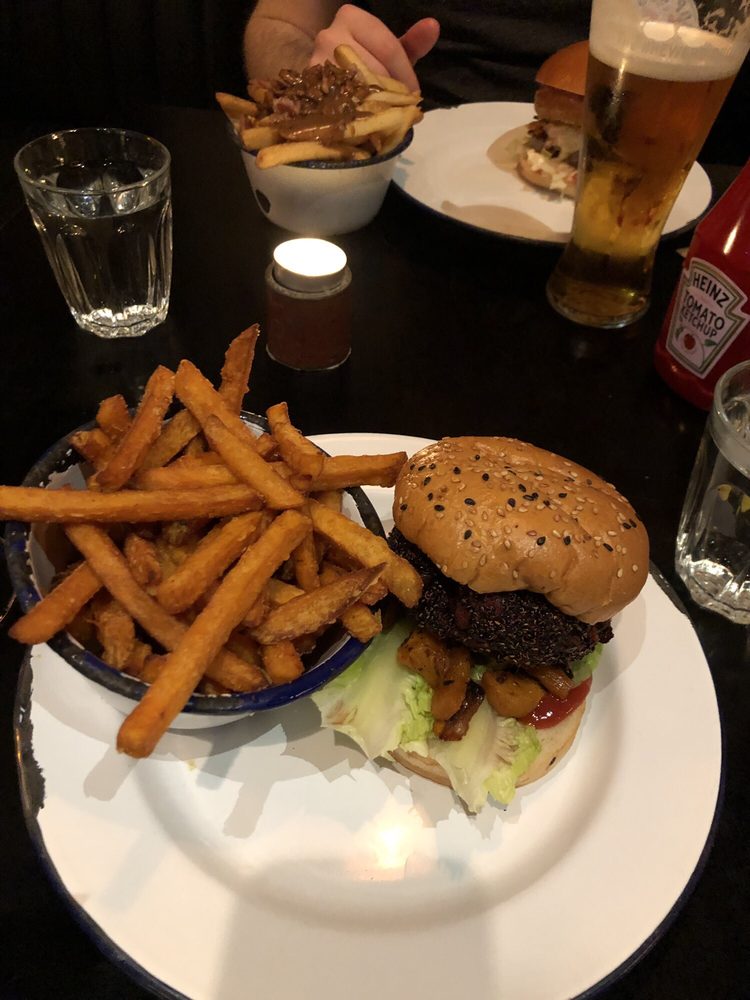 BOX BURGER - 40 Photos & 20 Reviews - 7 Strand Road, Bray, Co. Wicklow ...
