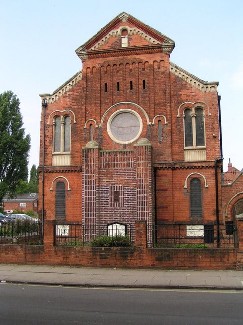 SIR MOSES MONTEFIORE SYNAGOGUE - Heneage Road, Grimsby, North East ...