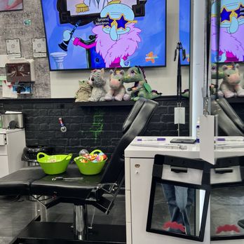 MODERN MODS - ARROWHEAD - Updated February 2025 - 155 Photos & 196 ...