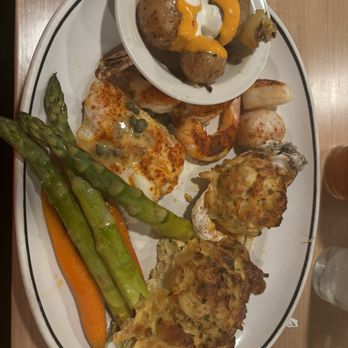 BY THE DOCKS RESTAURANT - Updated May 2025 - 633 Photos & 527 Reviews ...