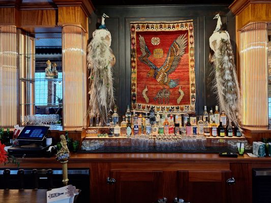 FRIENDS OF FRIENDS - Updated December 2025 - 31 Photos & 18 Reviews ...