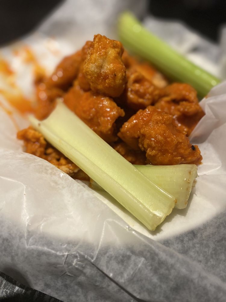 THE BROOK RESTAURANT & BAR - Updated August 2024 - 98 Photos & 161 ...