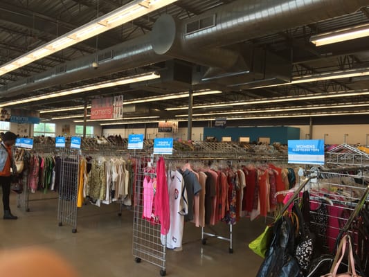 GOODWILL CENTRAL TEXAS - SOUTHPARK MEADOWS - Updated May 2026 - 30 ...