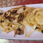 GRESSO’S RESTAURANT AND BAR - 103 Photos & 168 Reviews - Sports Bars ...