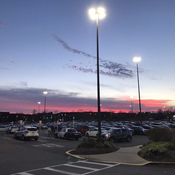 Photos of WOODBRIDGE CENTER - Updated August 2024 - 231 Photos & 99 ...