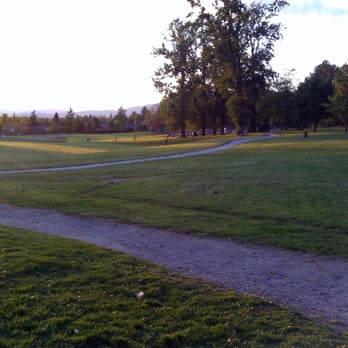 QUILCHENA PARK - Updated December 2025 - 16 Photos - 4590 Magnolia ...