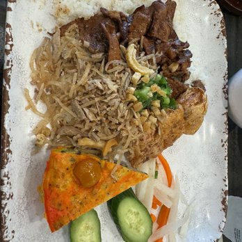 COM TAM KIEU - Updated September 2024 - 1137 Photos & 380 Reviews - 633 ...