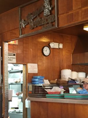 RED BRIDGES BARBECUE LODGE - 174 Photos & 215 Reviews - 2000 E Dixon ...