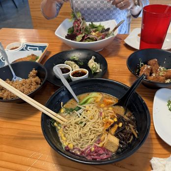 ROCKIN’ RAMEN - Updated August 2024 - 204 Photos & 90 Reviews - 254 ...