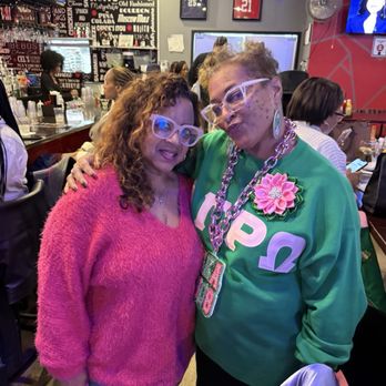 RED STAR KITCHEN + BAR - Updated October 2025 - 108 Photos & 78 Reviews ...