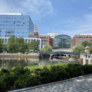 PROVIDENCE RIVER PEDESTRIAN BRIDGE - Updated October 2025 - 207 Photos ...