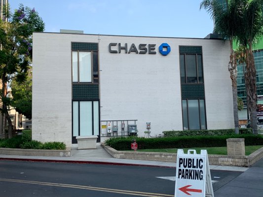 CHASE BANK - Updated October 2025 - 23 Photos & 87 Reviews - 1500 N ...