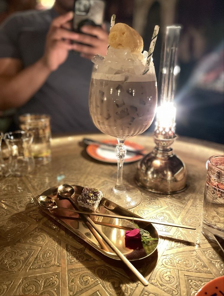 LEILA - Updated February 2025 - 1905 Photos & 511 Reviews - 3956 30th ...