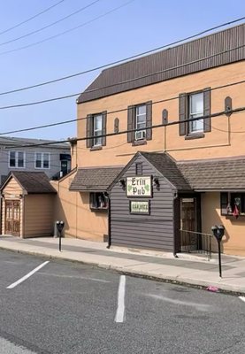 ERIN PUB - Updated October 2024 - 143 Photos & 225 Reviews - 36 W ...