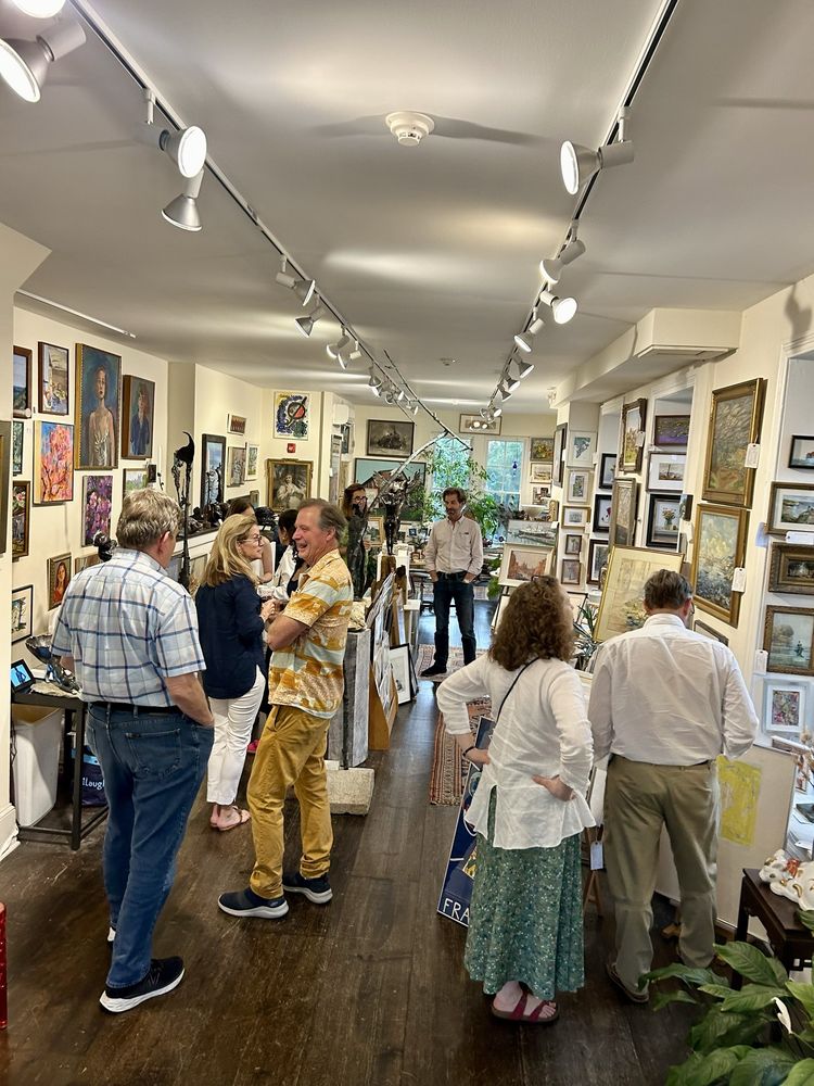 GALLERY ON THE AVENUE - Updated January 2025 - 30 Photos - 8622 ...