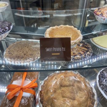 LITTLE PIE COMPANY - Updated May 2025 - 691 Photos & 856 Reviews - 424 ...