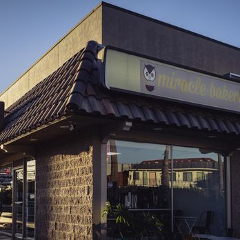 MIRACLE BAKERY - Updated September 2024 - 813 Photos & 557 Reviews ...