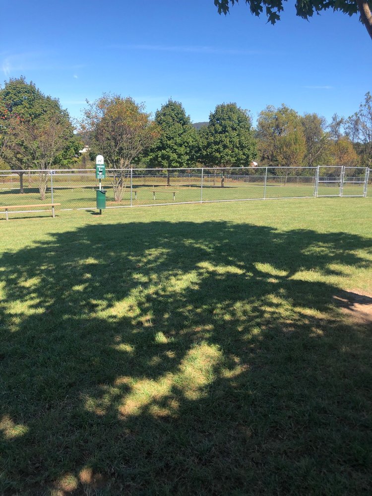 POLK VALLEY DOG PARK - Updated July 2025 - 2068 Polk Valley Rd ...