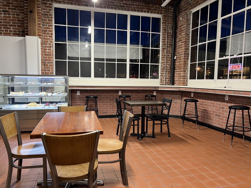 DESSERT & SPICE - Updated December 2025 - 74 Photos & 41 Reviews - 1941 ...