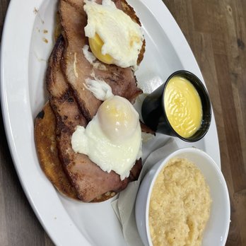 PORTSIDE BREAKFAST & LUNCH - Updated June 2024 - 141 Photos & 94 ...