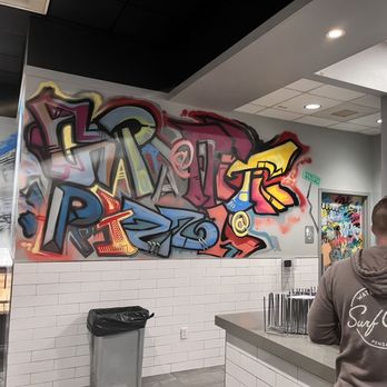 GRAFFITI PIZZA - Updated March 2025 - 205 Photos & 220 Reviews - 210 S ...