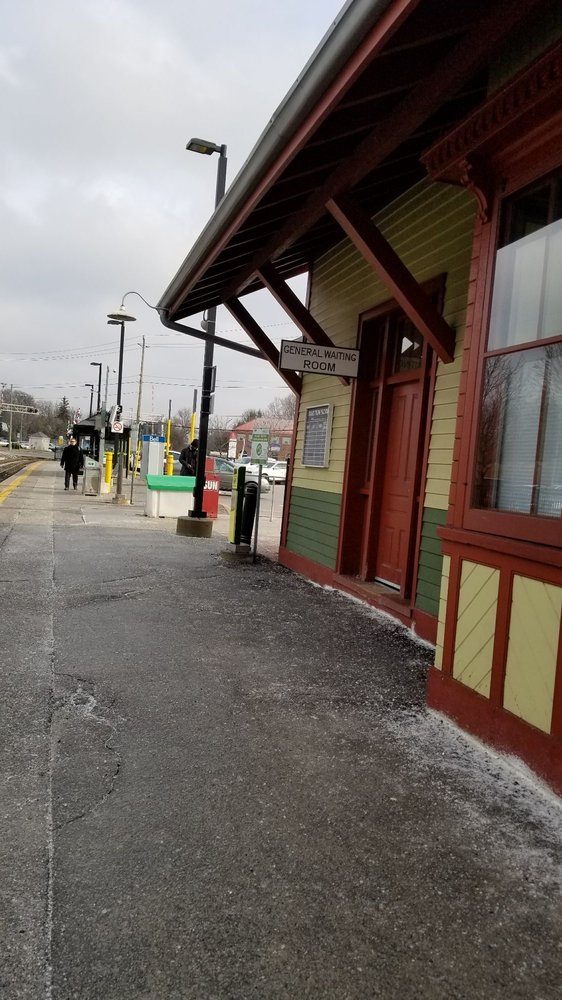 MARKHAM GO STATION - Updated December 2025 - 212-214 Main Street ...