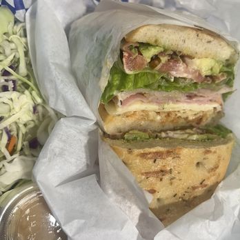 ISLAND DELI AND SMOOTHIE BAR - Updated June 2024 - 90 Photos & 95 ...