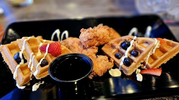 FIRST CLASS LUXURY LOUNGE GSO - Updated October 2025 - 101 Photos & 30 ...