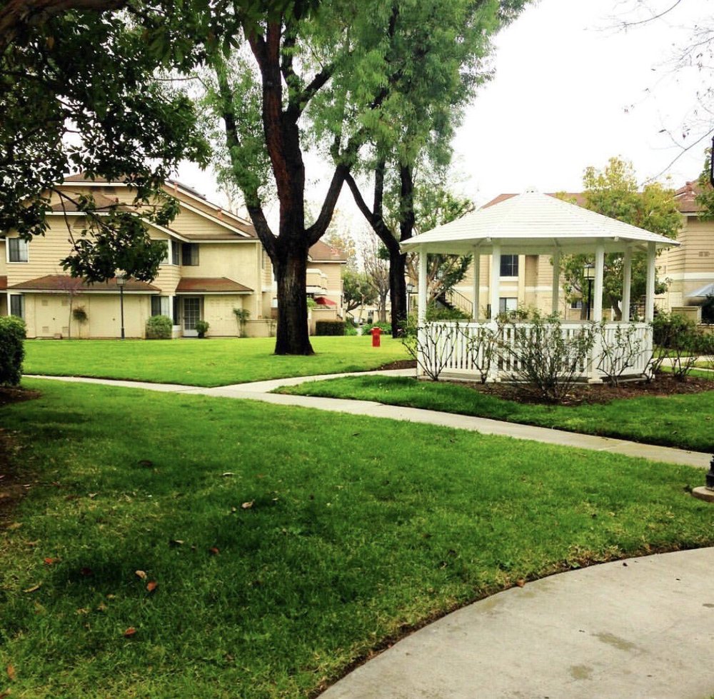 CROSSPOINTE VILLAGE HOMEOWNERS ASSOCIATION - Updated December 2025 ...