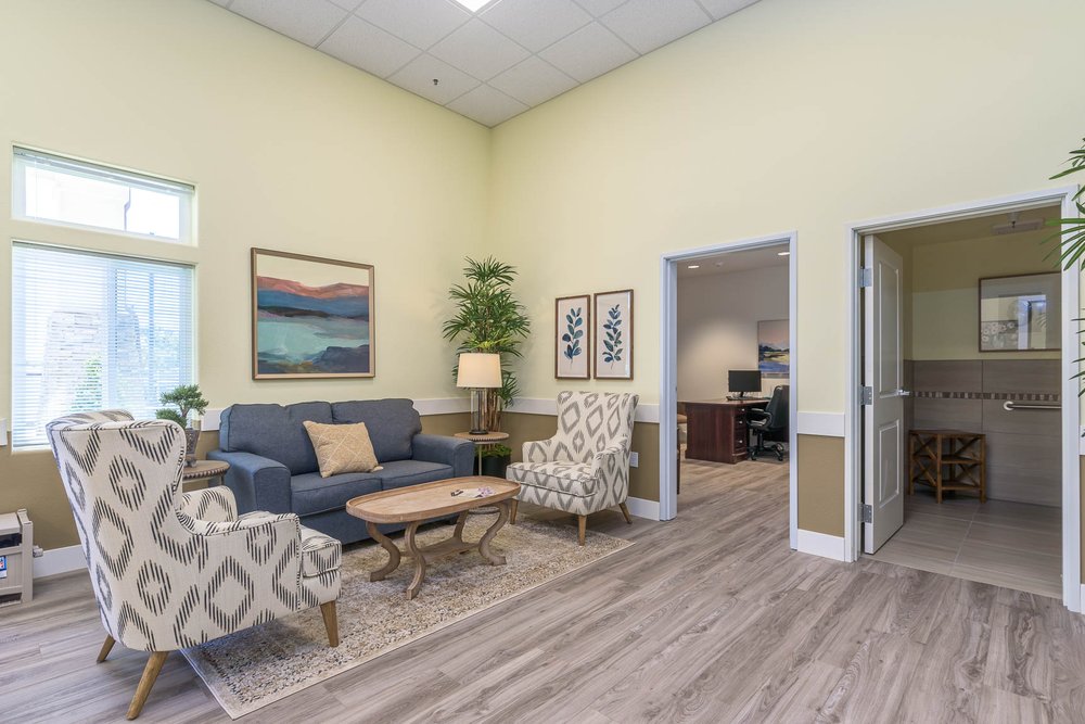 VALLEY SPRING MEMORY CARE - Updated December 2025 - 555 Miller Ln, Los ...