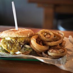 HELVETIA TAVERN - Updated June 2025 - 420 Photos & 573 Reviews - 10275 ...