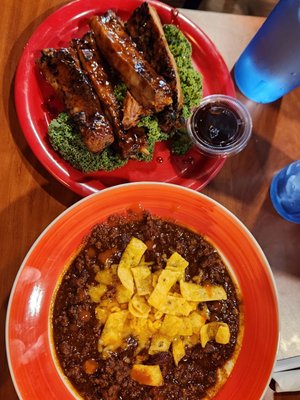 MELVIN “ HOG TOWN “ TAVERN - Updated December 2025 - 31 Photos & 11 ...