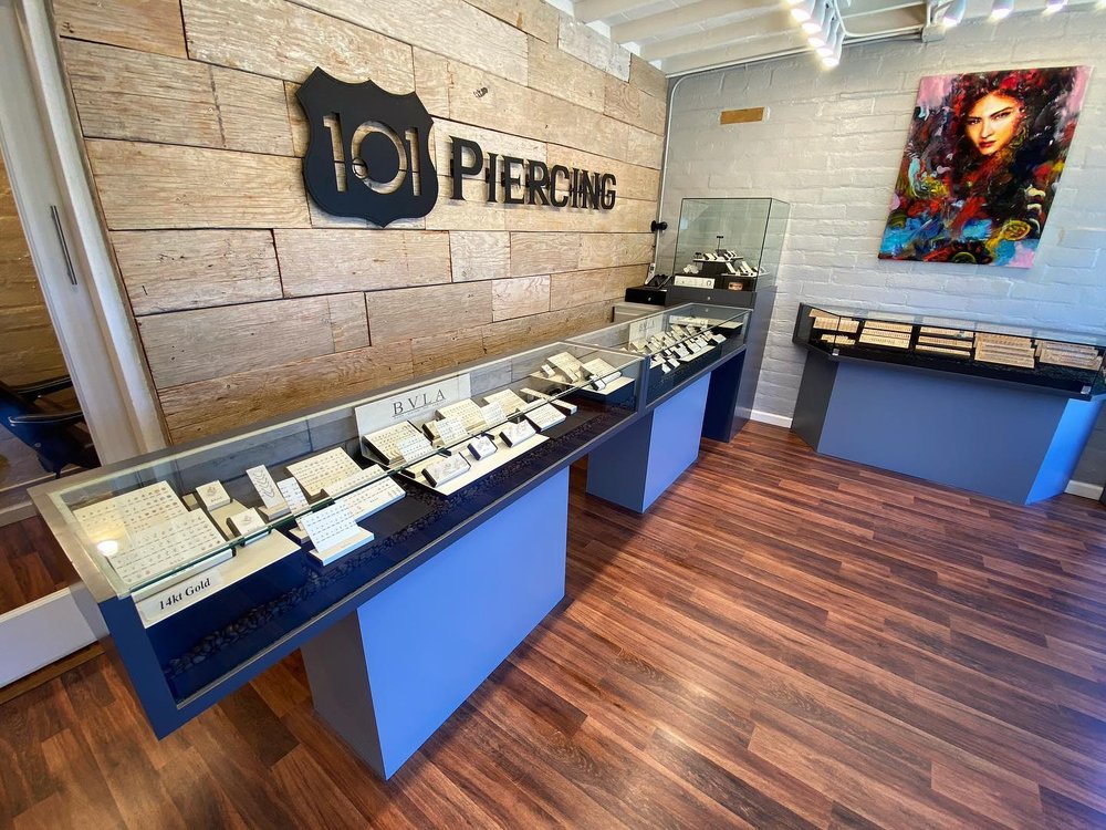 101 PIERCING - 614 Photos & 457 Reviews - 1114 N Coast Hwy 101 ...