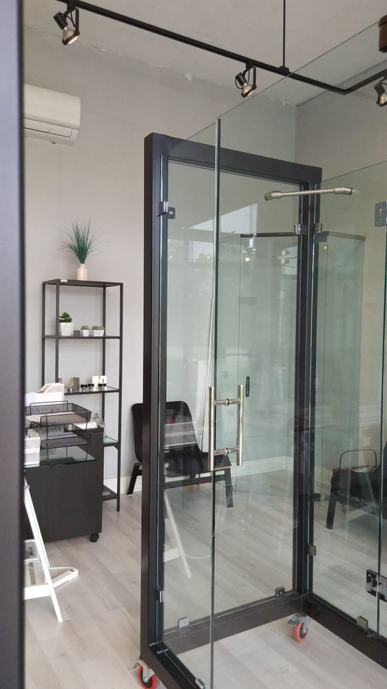 PRO GLASS SOLUTIONS - Updated August 2025 - 10 Photos & 11 Reviews ...