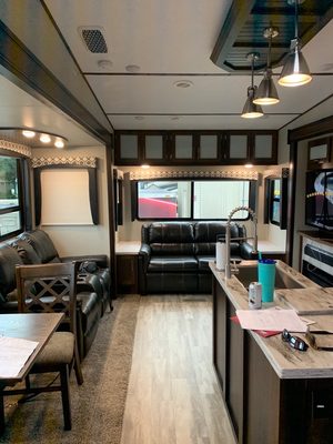 GENERAL RV CENTER - 58 Photos & 152 Reviews - RV Dealers - 13396 E US ...