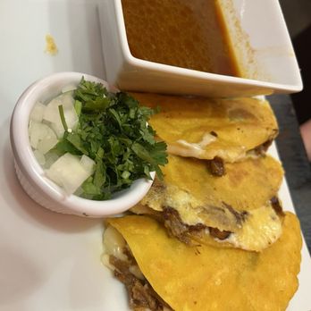 AZTECA - Updated January 2026 - 11 Reviews - 88 Kent Street ...