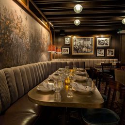 ZARELLA PIZZERIA & TAVERNA - Updated October 2025 - 339 Photos & 137 ...