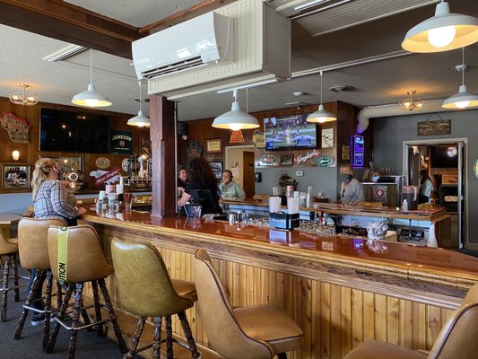 JOEYS YARDARM - Updated June 2024 - 129 Photos & 162 Reviews - 920 Erie ...