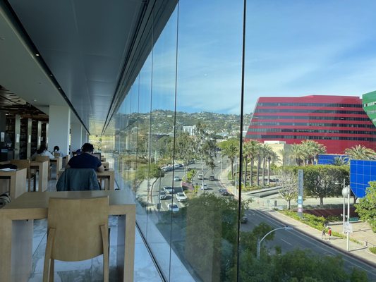 LA COUNTY LIBRARY - WEST HOLLYWOOD LIBRARY - Updated May 2025 - 175 ...