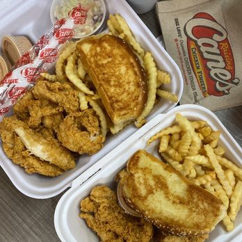 RAISING CANE’S CHICKEN FINGERS - Updated December 2025 - 11 Photos & 15 ...