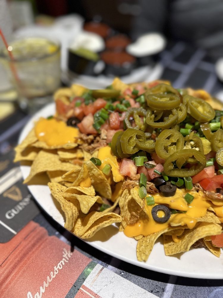 BOLO’S BAR & GRILL - Updated December 2025 - 18 Photos & 34 Reviews ...